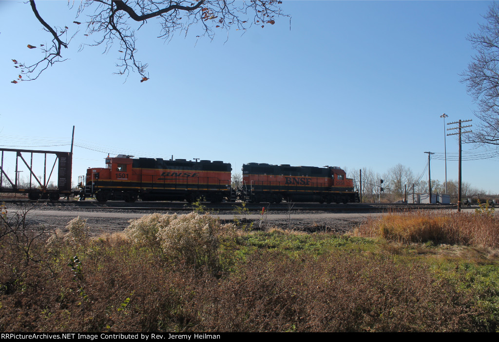 BNSF 2956 & 1501 (1)